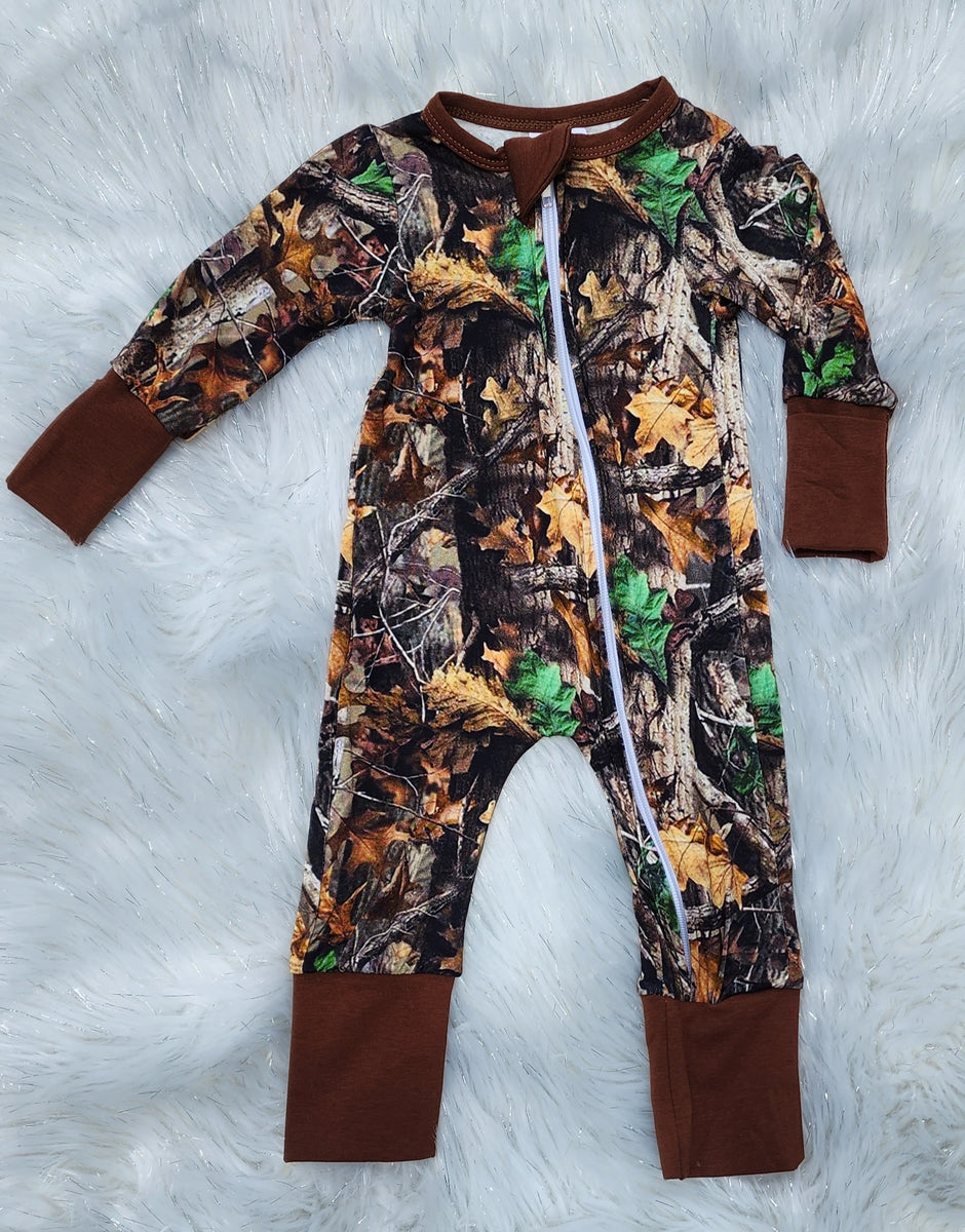 Camo Bamboo Sleeper – Swanky Tots